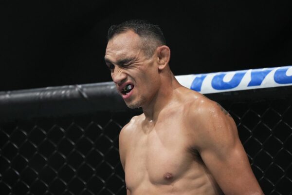 “Eso me aviva el fuego”: Tony Ferguson responde con furia a quienes lo ...